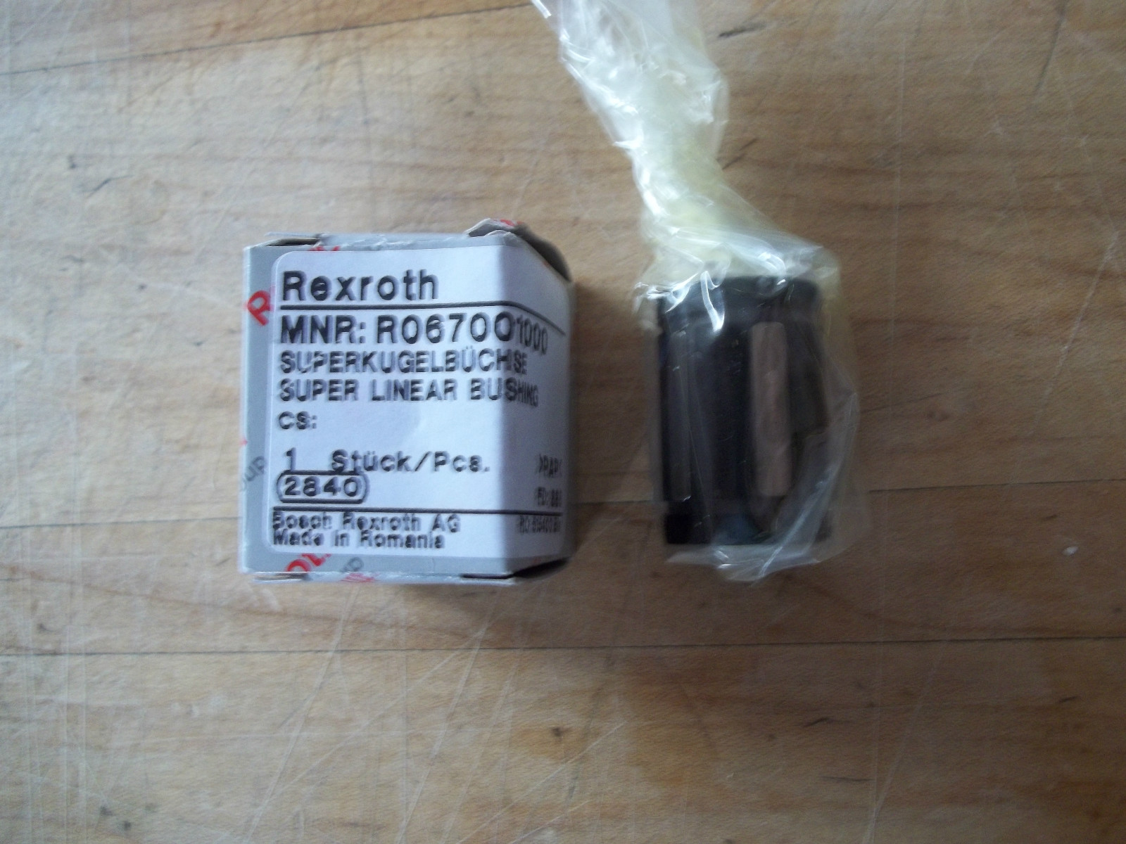NEW IN BOX REXROTH R067001000 (2840) 10mm SUPER LINEAR BUSHING | eBay