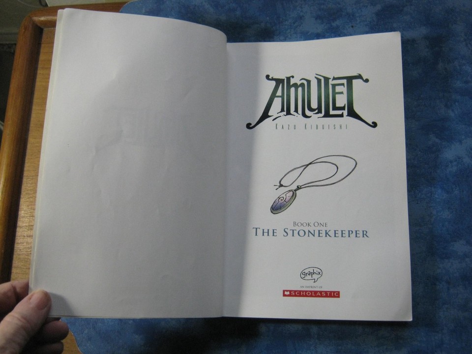 AMULET: THE STONEKEEPER Book #1 Graphic Novel SC 2008 Kazu Kibuish VGC ...