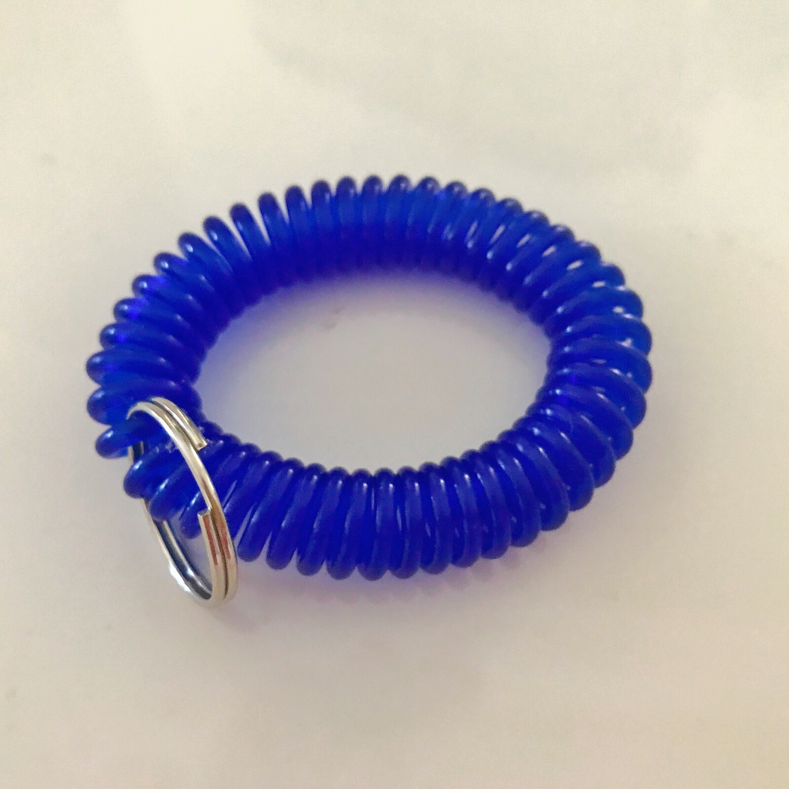 New 1pc Spiral Wrist Coil Key Chain Key Ring Holder - Assorted Color | eBay