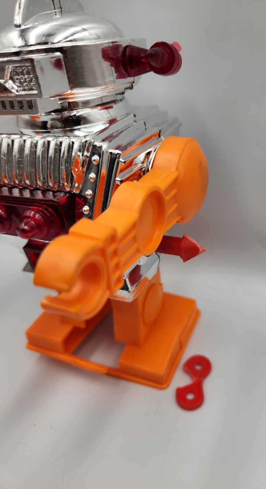 Vintage SPARKLING WALKING Wind-Up Plastic ROBOT 1970s Elmar USA | eBay