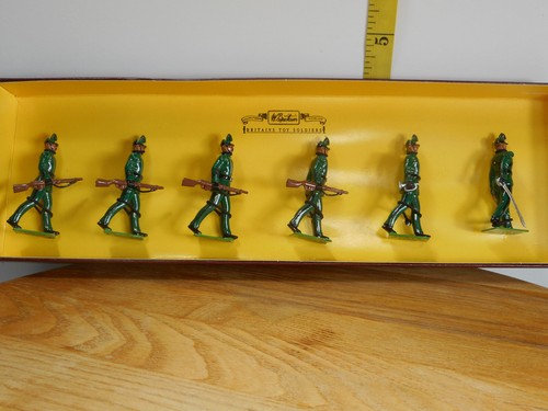 Britains Toy Soldiers set 8891 London Rifles | eBay