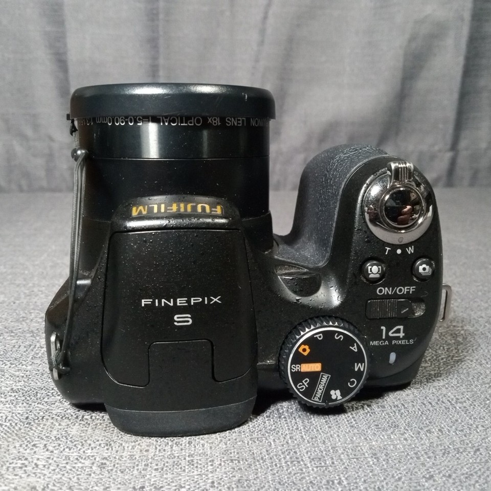 Fujifilm Finepix S S2800HD 14MP Digital x18 Zoom Bridge Camera WORKS ...