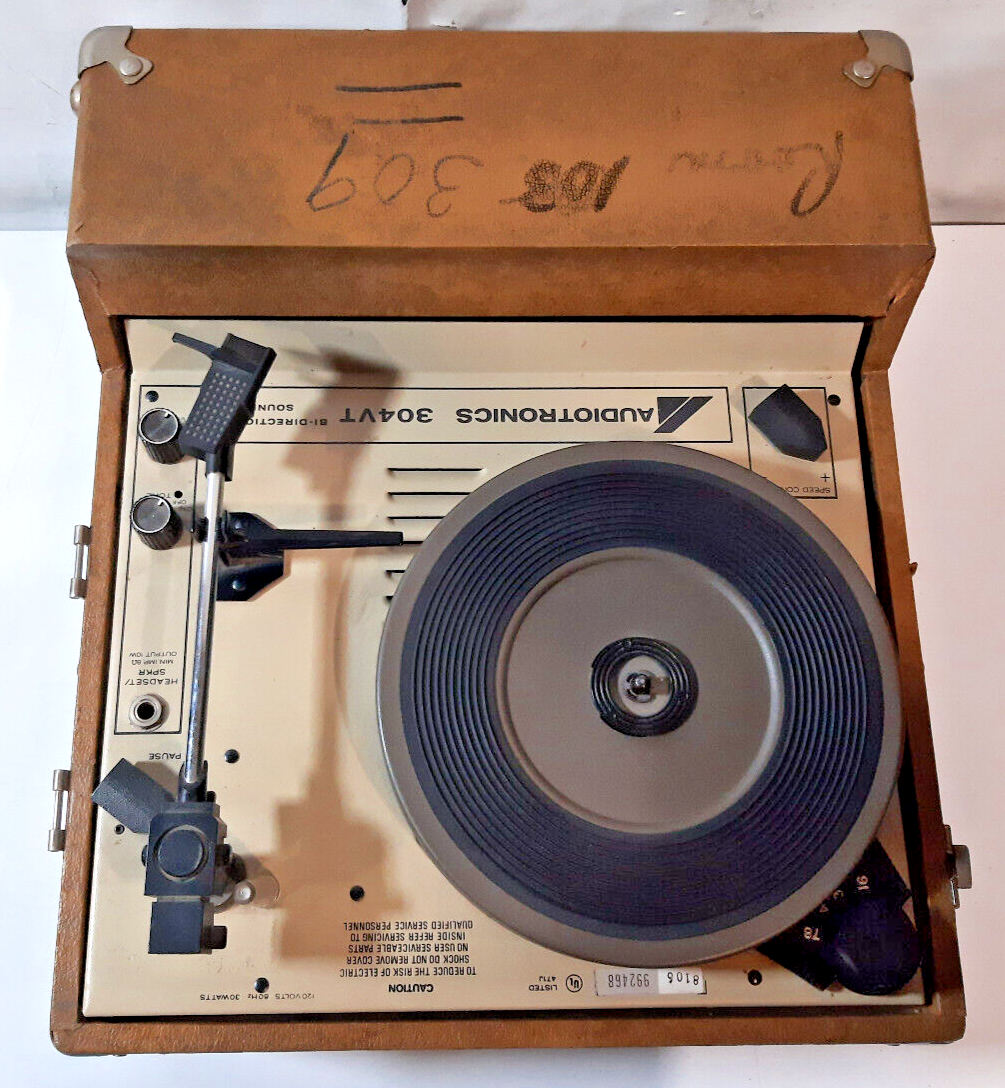 Audiotronics Record Player Lot Vintage Audio Tronics 326V Portable