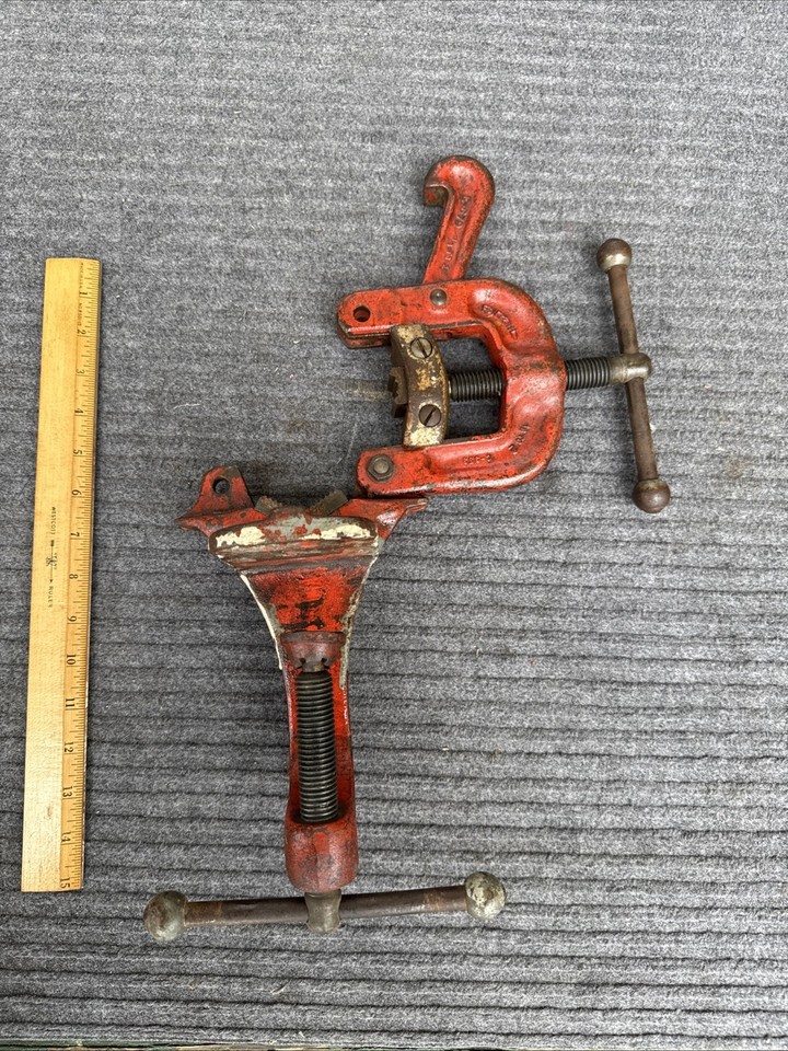Ridgid No. 38 Portable Clamp E-679 C-353 on Bench Pipe Vise 1/8 to 2 ...