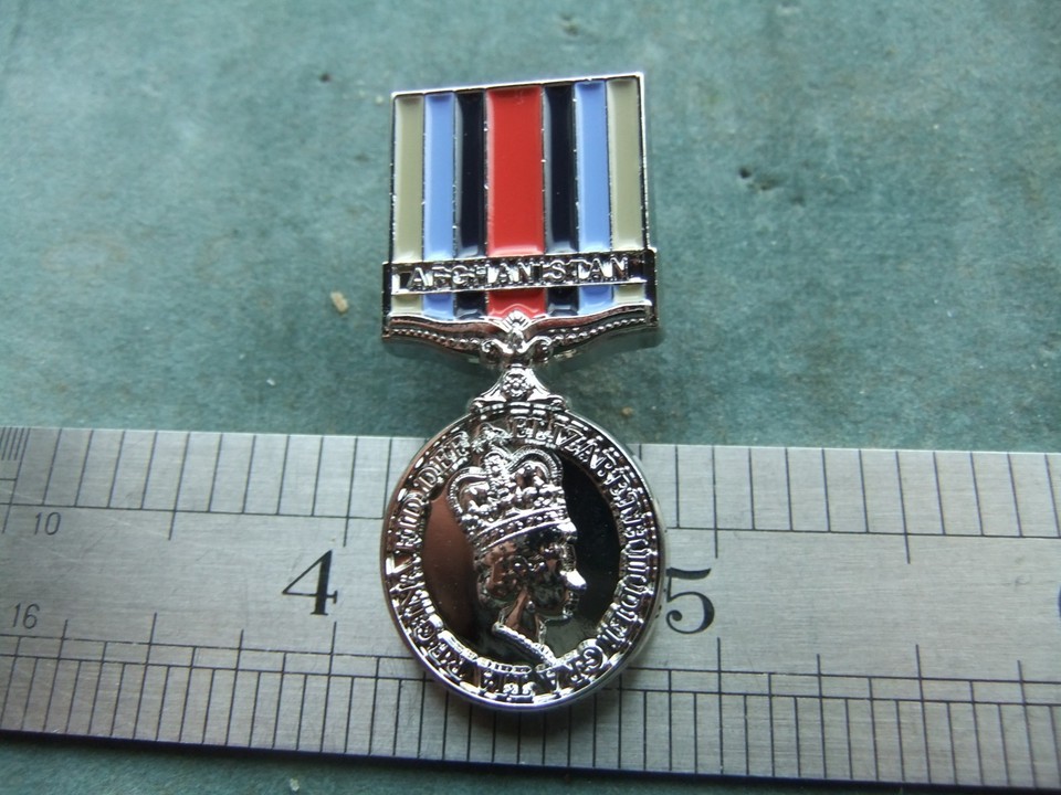 Military Badge Afghanistan Service Mini Medal Army RAF Air Force Royal ...