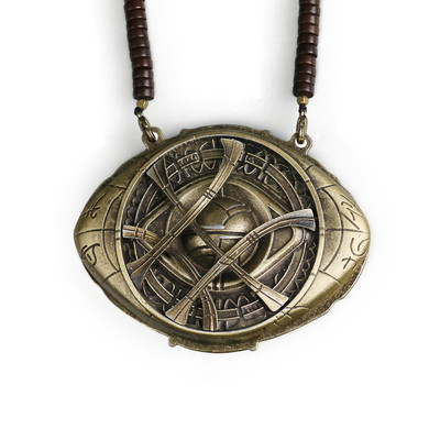 Dr Doctor Strange Necklace The Eye of Agamotto Amulet Cosplay Props ...