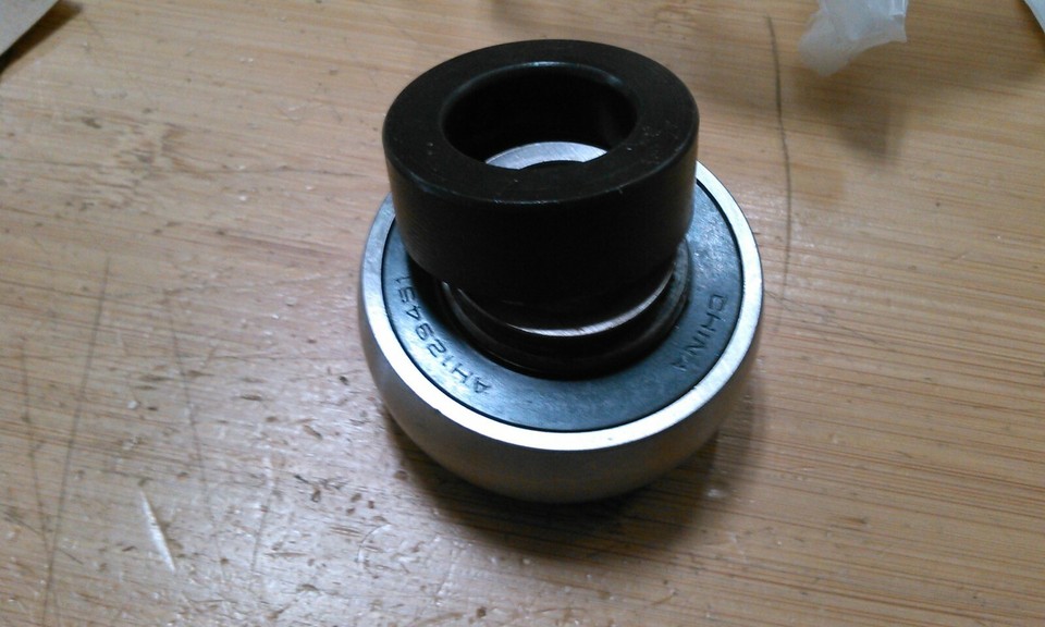 AH129451 BEARING AND LOCKING COLLAR FOR JOHN DEERE COMBINE | eBay