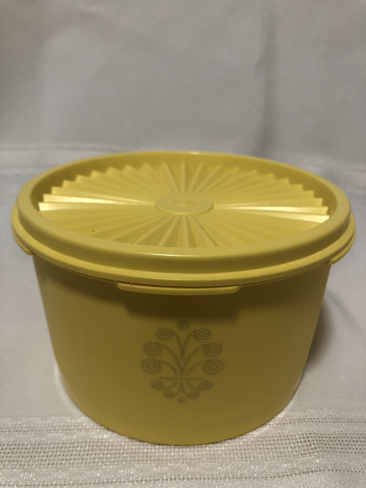 Vintage Tupperware Yellow Canister 1298-12 With Lid Flour Sugar Storage ...