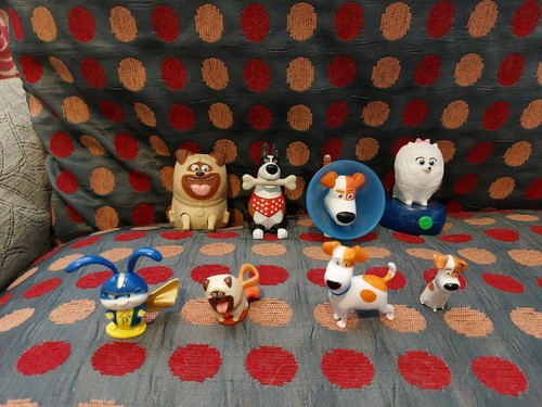 Secret Life Of Pets Bundle | eBay