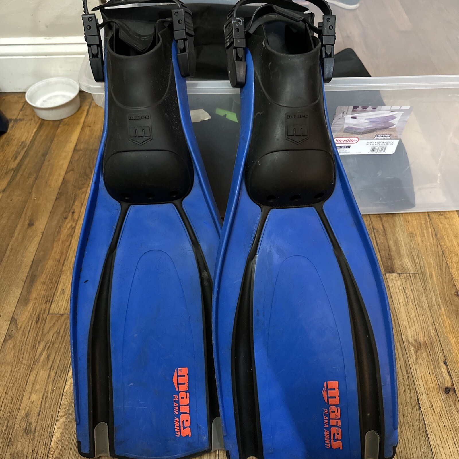 Blue Mares Plana Avanti Fins Flippers Medium Adjustable Scuba Diving ...