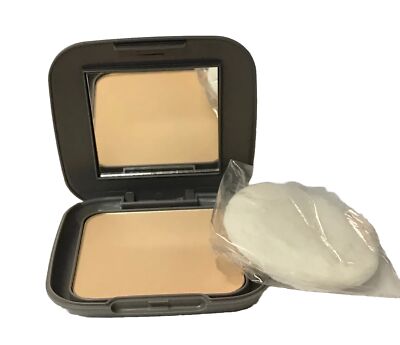 2 compacts Maybelline Finish Matte Pressed Powder LIGHT BEIGE O2 pl ...