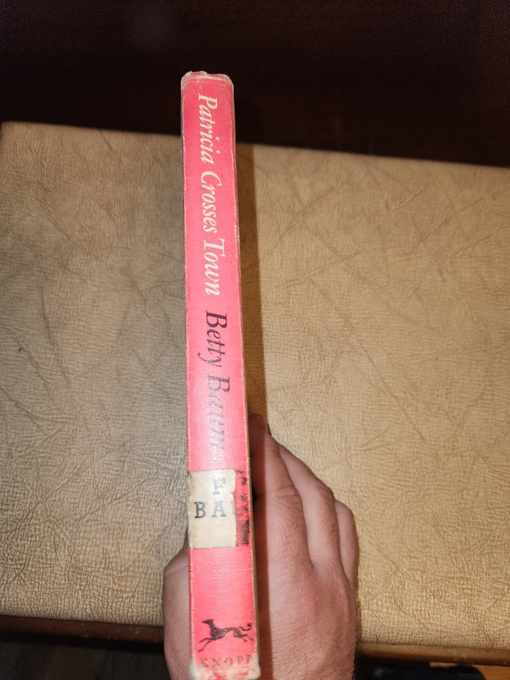 Patricia Crosses Town by Betty Baum Hardcover 1965 - School Integration ...