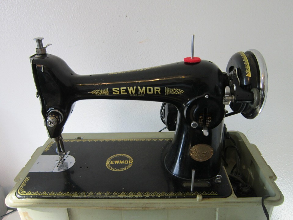 Sewmor Sewing Machine Model 404 With Case | eBay