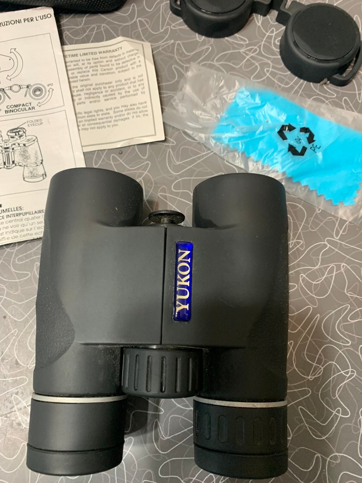 Carson Yukon 8x32mm 315ft/1000yd Binoculars case strap China-Great ...