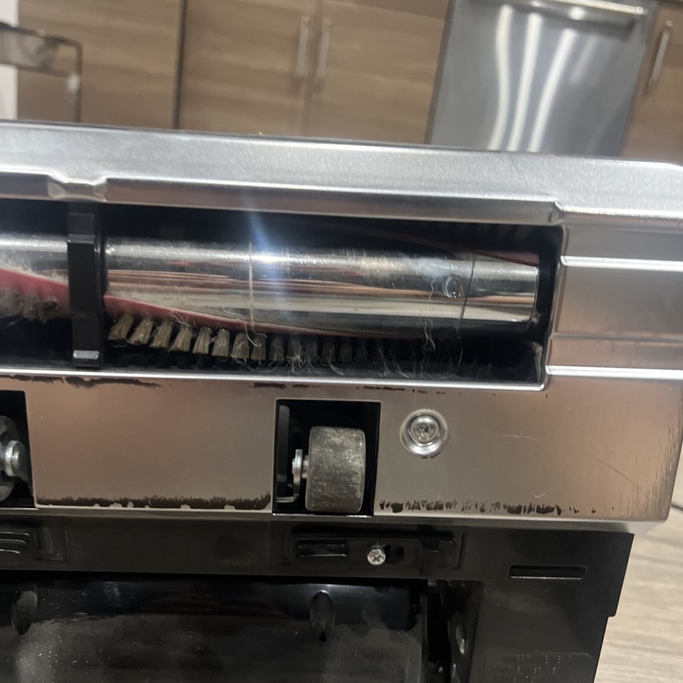 Simplicity USA S20D Symmetry Black Upright Bagged Household Vacuum ...