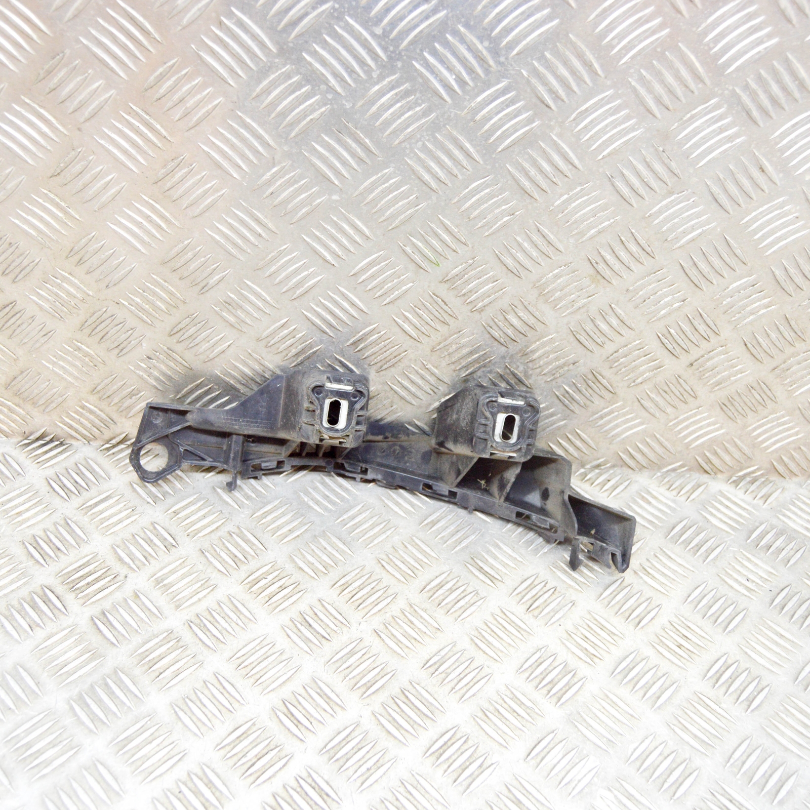 MERCEDES-BENZ C W205 C220 Rear Right Bumper Bracket A2058850465 2016 | eBay