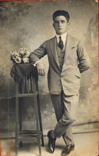 #31323 PIRAEUS Greece 1920s. Young man / background Photo PC size RPPC ...