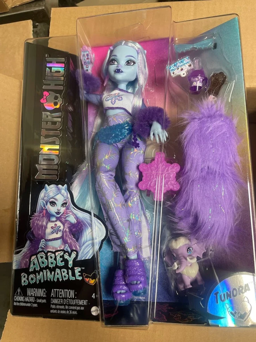 Disney Vip Dolls 2022