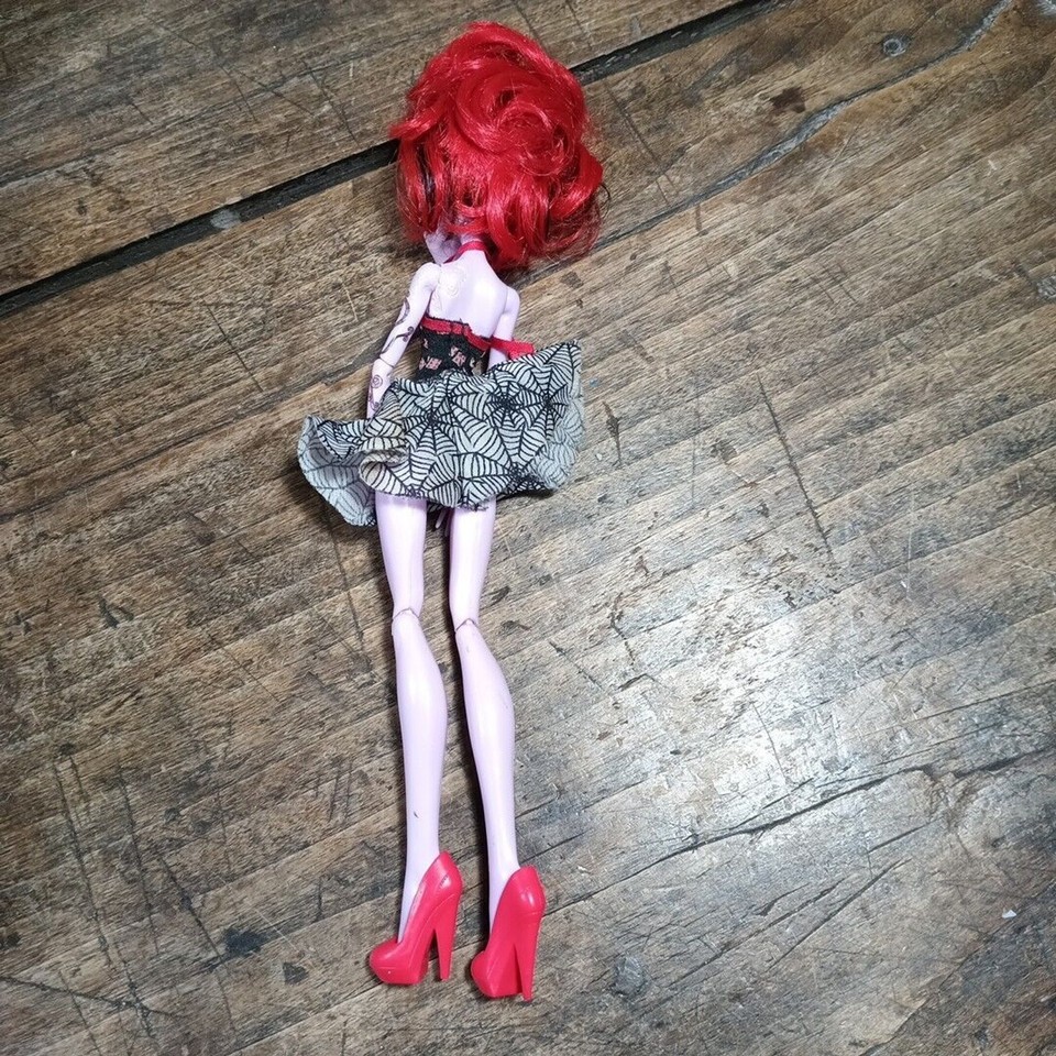 Monster High Operetta Doll Dance Class SCARILY SAHWEET Red Hair Mattel ...