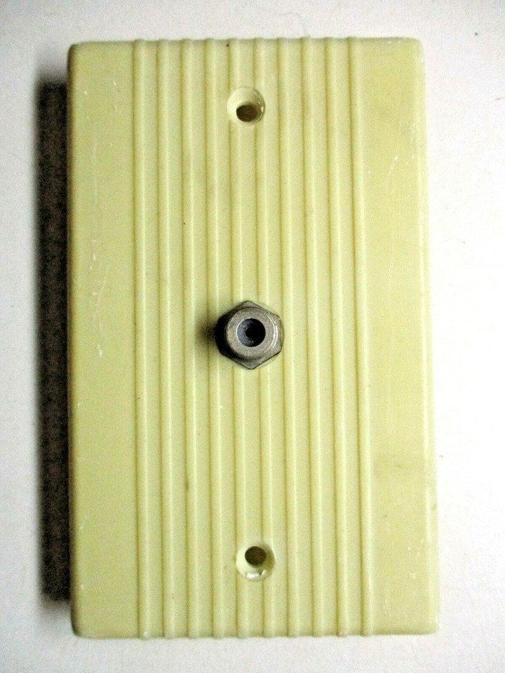 Ribbed Lines Ivory Beige Bakelite Taiwan Coaxial TV Wall Box Cover ...