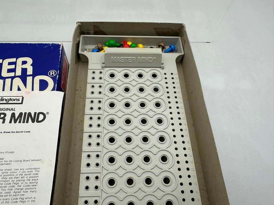 Vintage 1984 Waddingtons MASTERMIND Game The Original Code Breaking ...