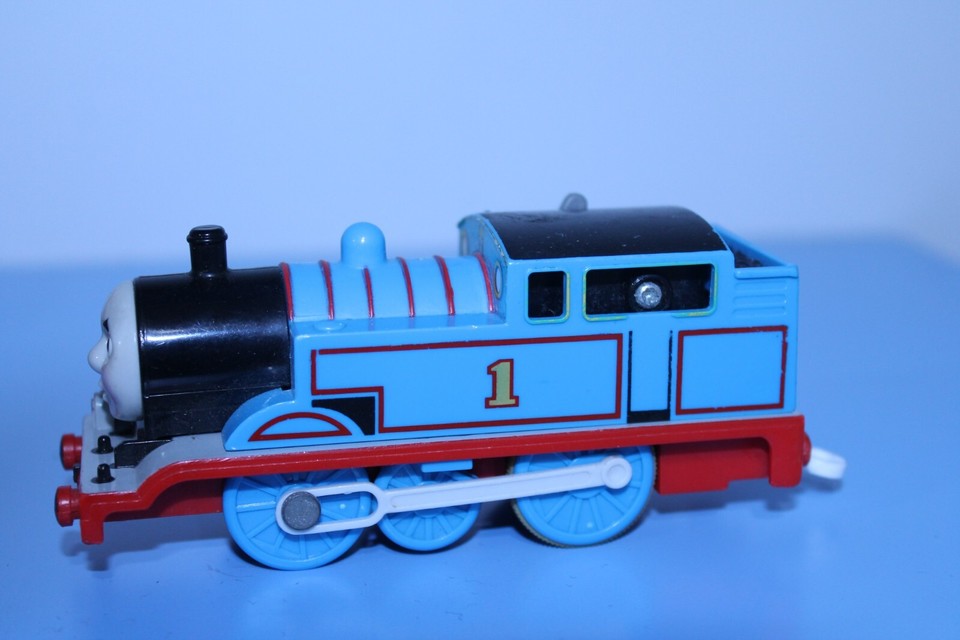 RARE Tomy Trackmaster Thomas Friends "OUT OF PUFF" THOMAS TANK ENGINE ...