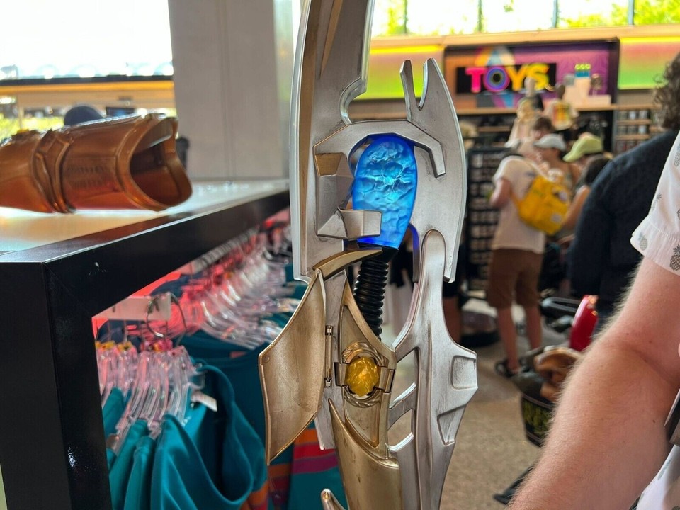 Disney Parks 2022 Epcot Guardians Of The Galaxy Cosmic Rewind Loki’s ...