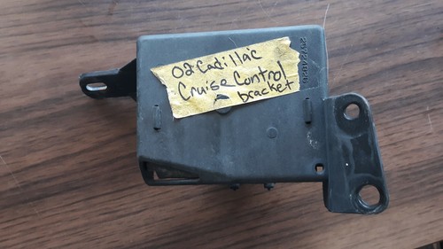 Cadillac Deville 1999-2005 CRUISE CONTROL MODULE BRACKET LOWER TRAY ...