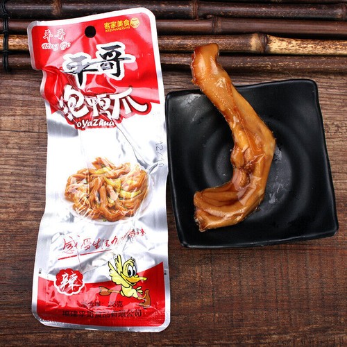 平哥泡鸭爪Spicy Duck Feet Snack Meat Ping Ge Paoyazhua Chinese 香辣味 26g ...