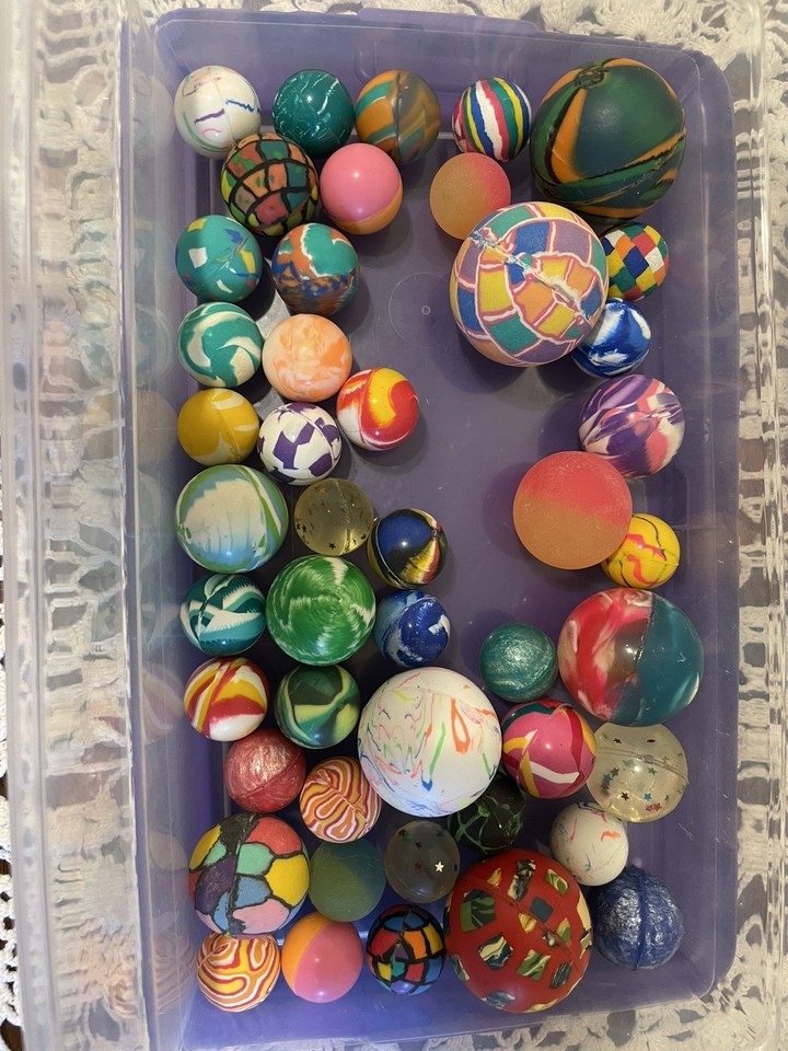 Vintage Lot of 46 Super Balls/Bouncy Balls 3 Sizes and Assorted Colors ...