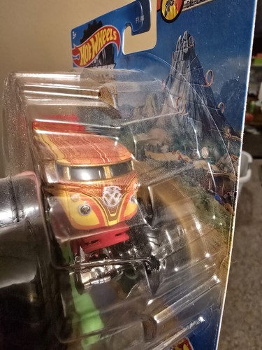 Hot Wheels Monster Trucks 2021 Volkswagen Drag Bus Paint Crushers #1/5 ...