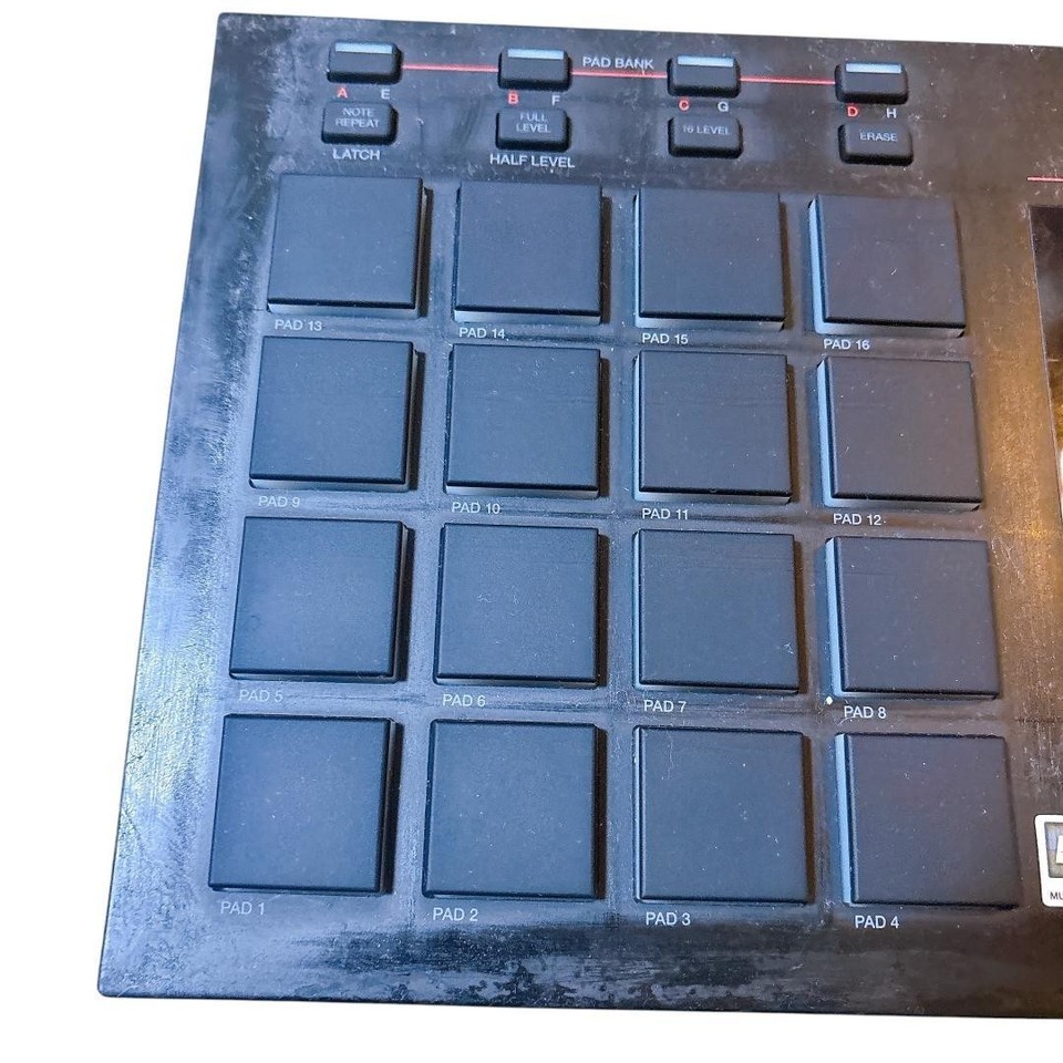 Akai Professional MPC Live Standalone Sampler Sequencer Drum Machine ...