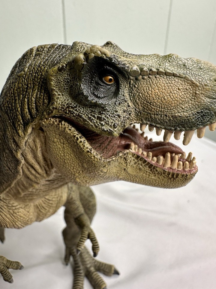 Vintage Papo Realistic Tyrannosaur Rex T-Rex Dinosaur Figure 7" Movable ...