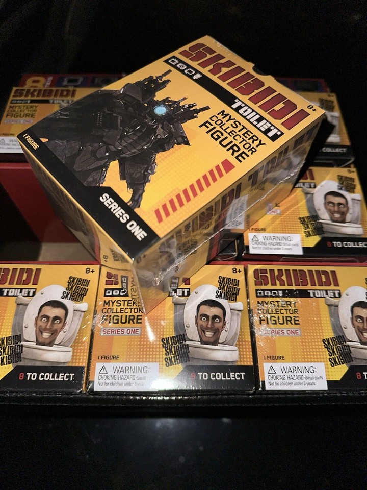 Skibidi Toilet Mystery Figures Series 1 x 9 and Collectors Display Box ...
