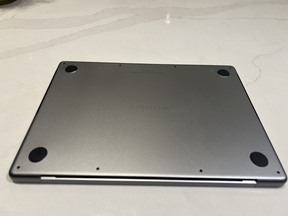 Macbook Pro 14" A2442 M1 Pro 16GB RAM 512GB SSD Read | eBay