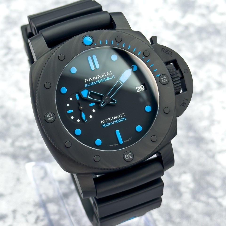 2023 Panerai Submersible Carbotech Black w/ Blue 42mm PAM00960 ...