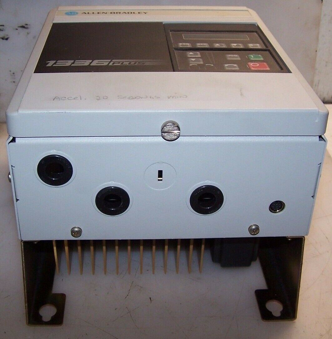 ALLEN BRADLEY 3 HP AC VFD VARIABLE FREQUENCY DRIVE 1336S-BRF30-AA-EN ...