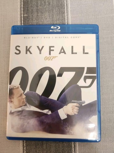 Skyfall 007 James Bond Blu-Ray Disc With Digital Copy 883904285410 | eBay