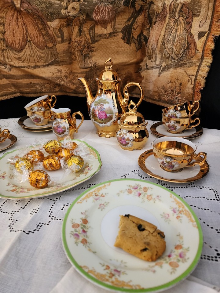 Vintage Bavaria Hand Painted Gold 24K /Couple inspired by Rococo Tea ...