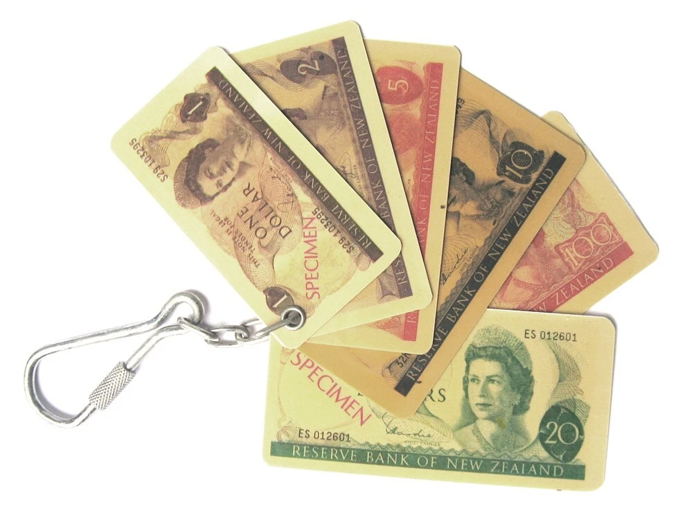 Canadian Money Plastic 5