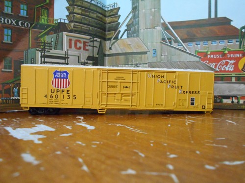 HO Scale Train Athearn Union Pacific Friut Express 57' Mechanical ...