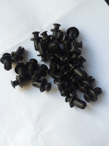 Plastic Clips Scrivets x 30 Ford Falcon, Holden Commodore | eBay Australia