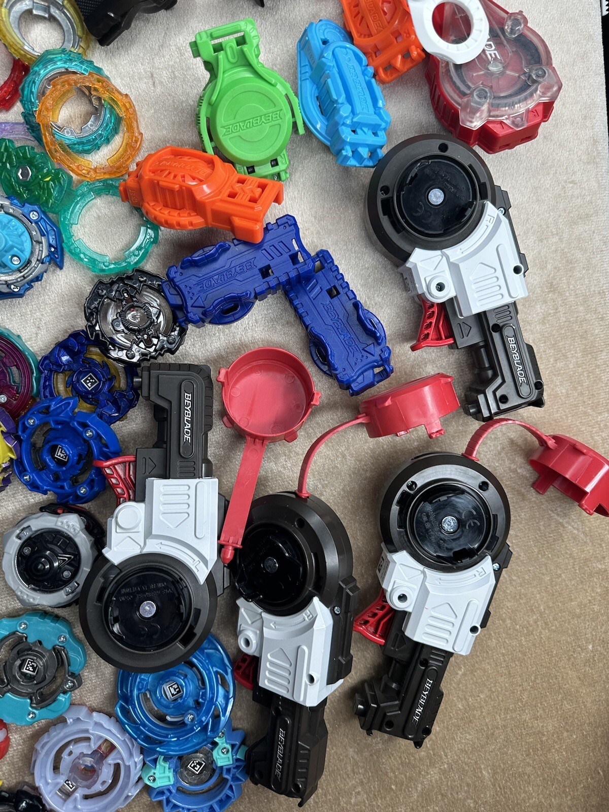 Big Beyblade TOMY Hasbro Takara Metal Plastic String Launchers Lot