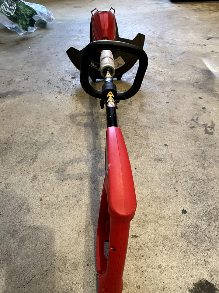 HOMELITE 13 in 4 Amp Straight Electric String Trimmer / Edger - CORDED ...