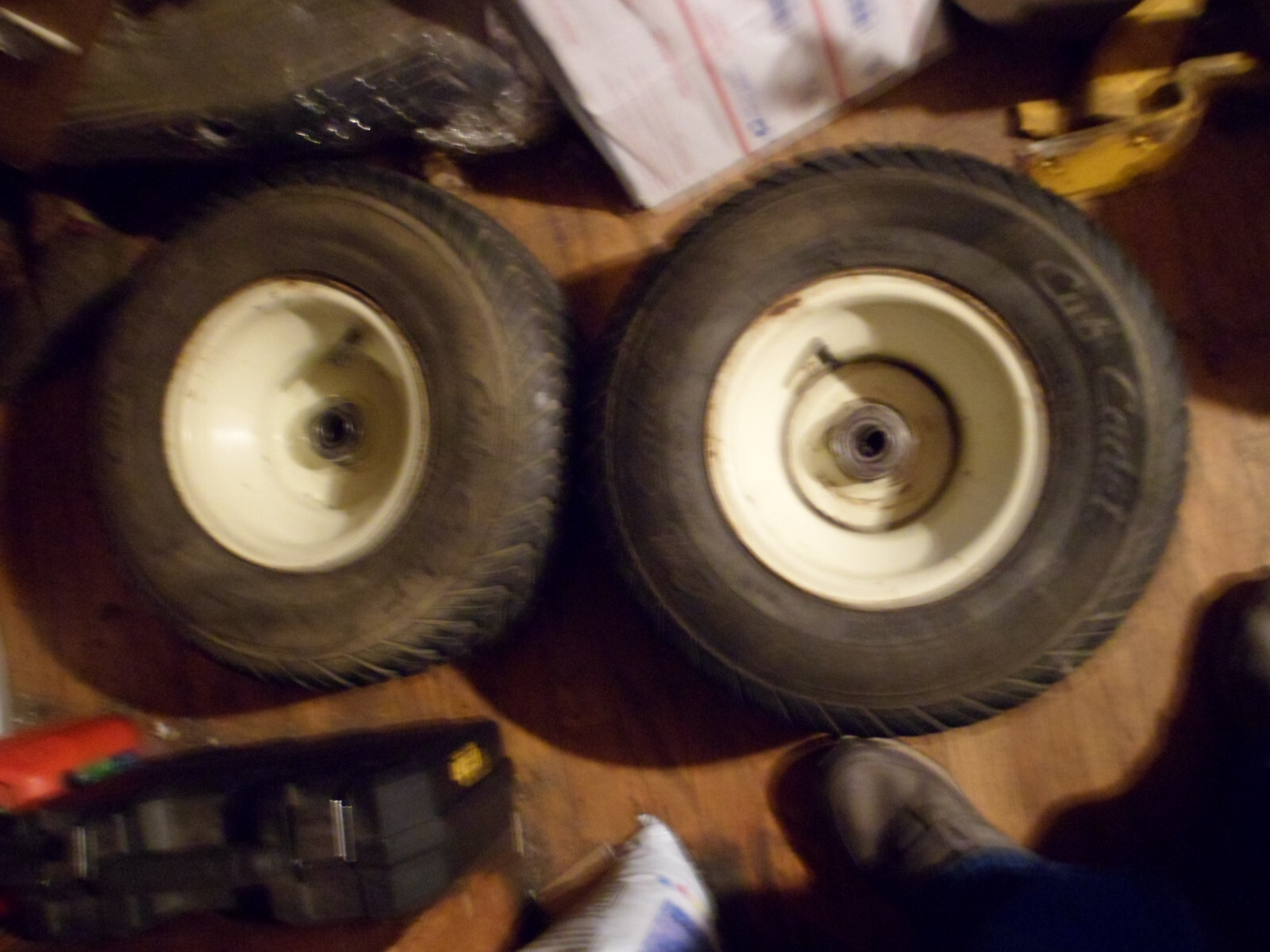 CUB CADET OEM Front Tires & Rims 982 1572 1772 1782 1882 1912 2086 2182 ...