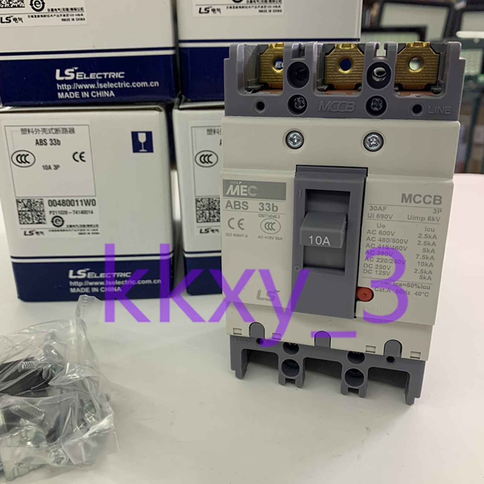 1 PCS NEW IN BOX LS high performance circuit breaker air switch ABS33B ...