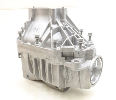 NEW OEM GM Front Axle Differential Carrier Housing 22894020 Chevrolet ...