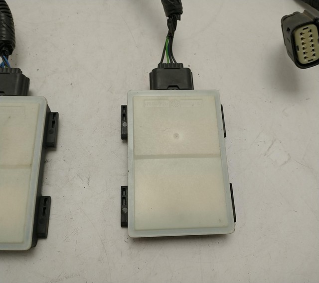 2018 Land Rover Discovery Td6 HSE Luxury 5 Door Estate LR083022 Rear ...