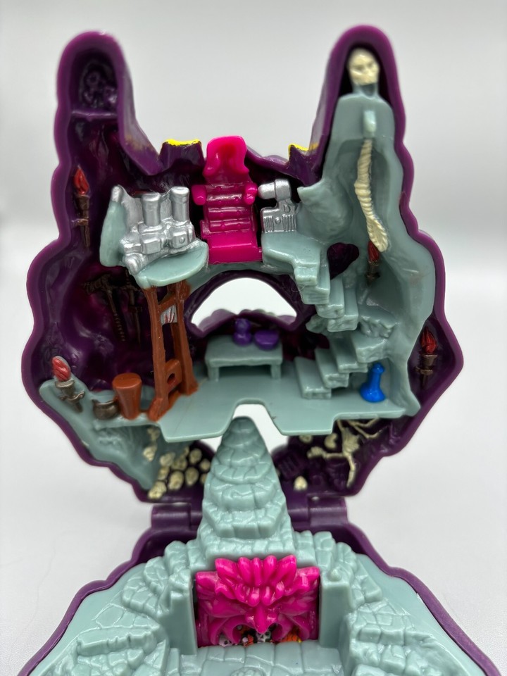 Mighty Max Outwits Cyclops Vintage Bluebird Toys Playset 1993 Complete ...