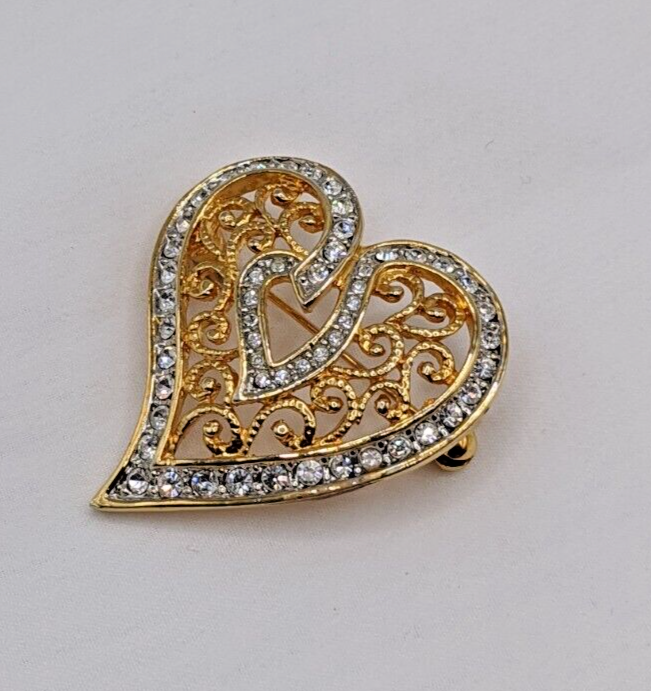 Vintage Rhinestone Brooch Pin Heart Open Love Dainty Filigree Gold Tone ...